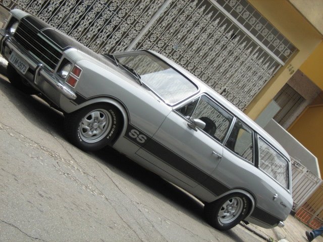 Opalão 76: CHEVROLET CARAVAN